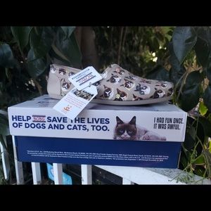 Skechers | Shoes | Grumpy Cat Skechers Bobs Bobs Party Pooper Shoe ...
